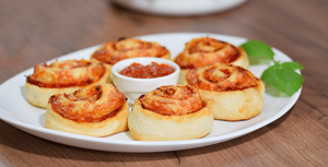 Pepperoni & Mozzarella Pinwheels Recipes | Vern's Cheese